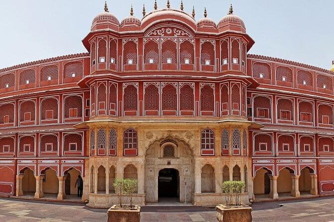 Jaipur Overnight Tour By Car From Delhi With Entrance Fees - Discovering Jaipur: What’s in Store