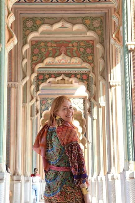 Jaipur: Patrika Gate Professional Photoshoot with Local - The Sum Up