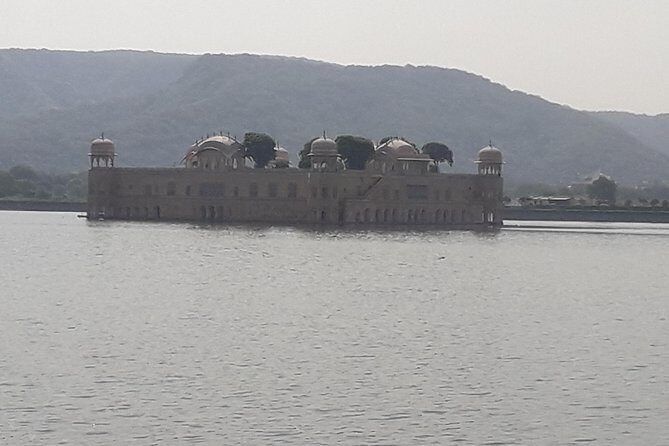 Jaipur Pink City Sightseeing by Holymont Tours - FAQ