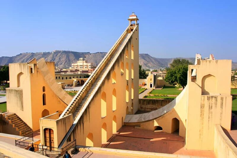 Jaipur Private Full-Day City Tour Covering Top Sights Today - Value for Money