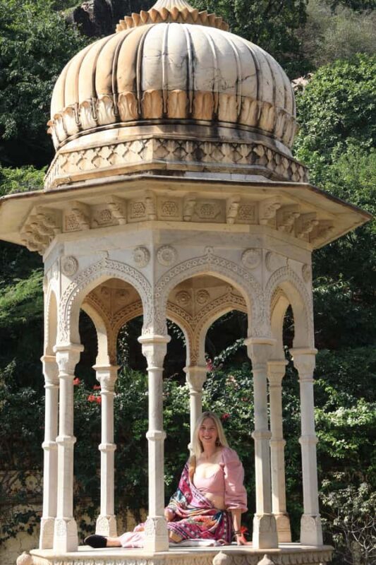 Jaipur: Private Mobile Photoshoot at Gaitore Cenotaphs - What to Expect During the Photoshoot