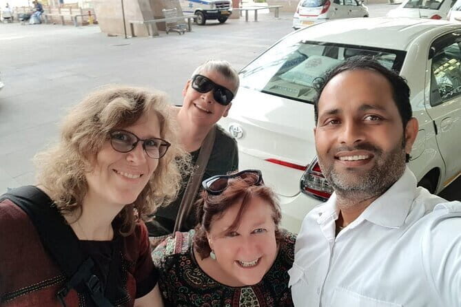 Jaipur Private Shopping Tour with Pickup - Key Points