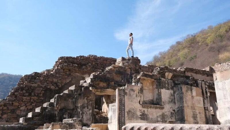 Jaipur: Same-Day Bhangarh Fort & Chand Baori Stepwell Tour - What’s Included and What’s Not