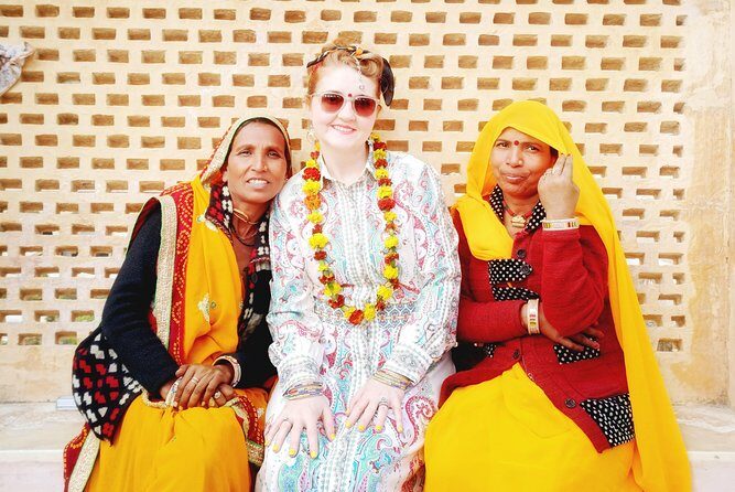 Jaipur Sightseeing and Shopping: Guided Tour by Private Car - FAQ