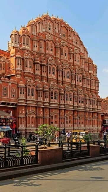 Jaipur: Sightseeing+Walking +Food + Elephant Activities Tour - An Itinerary Crafted for Cultural and Visual Feast
