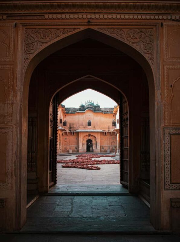 Jaipur: Sunrise Flower Market and City Tour with Guide - Key Points