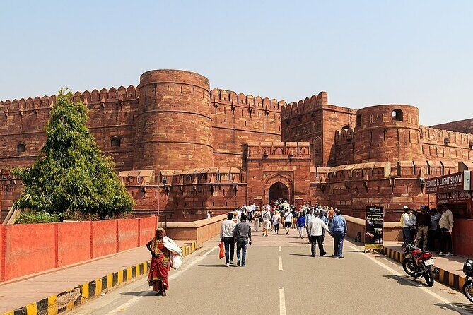 Jaipur to Agra Overnight Tour with Abhaneri and Fatehpur Sikri - FAQs