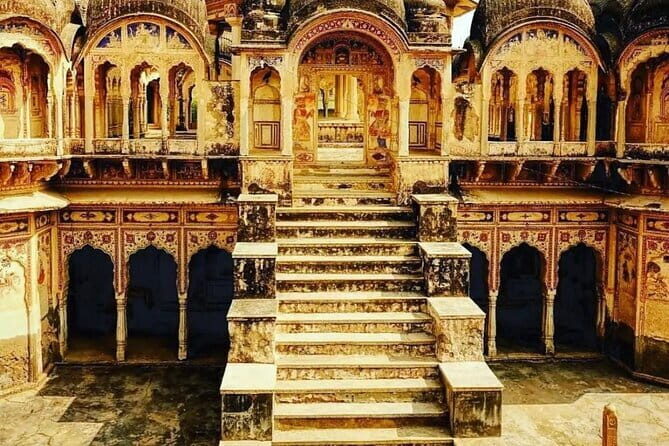 Jaipur to Shekhawati & Mandawa Full Day Private Tour - Mandawa: The Artistic Heart of Shekhawati