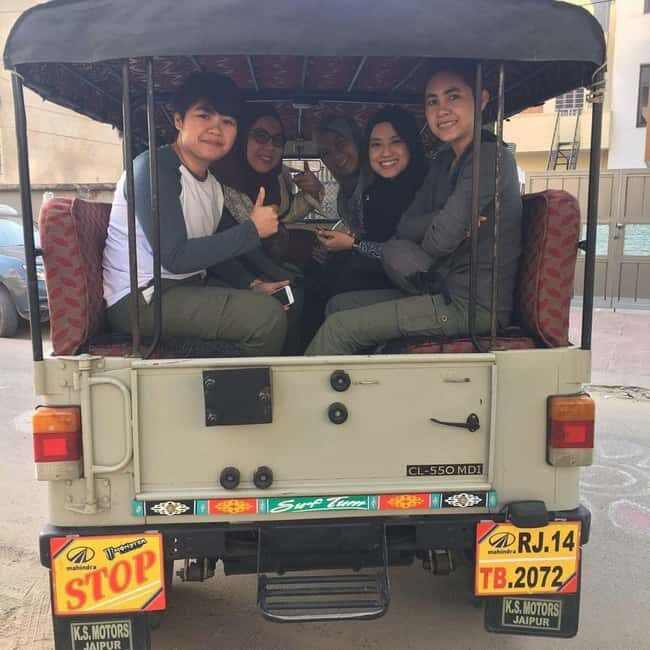 Jaipur: Village Jeep Safari in Open Jeeps - An In-Depth Look at the Jaipur Village Jeep Safari