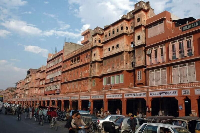 Jaipur: Wedding Outfit Shopping Tour with Local Guy - Who Should Consider This Tour?