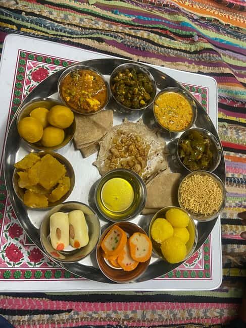 Jaisalmer: Dinner on the Dunes - A Closer Look at the Dinner on the Dunes Experience