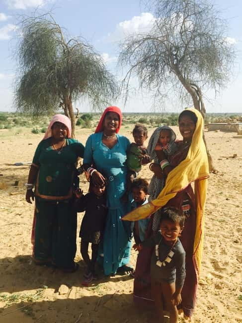 Jaisalmer: Half-Day Camel Tour with Dinner - What to Expect from the Tour