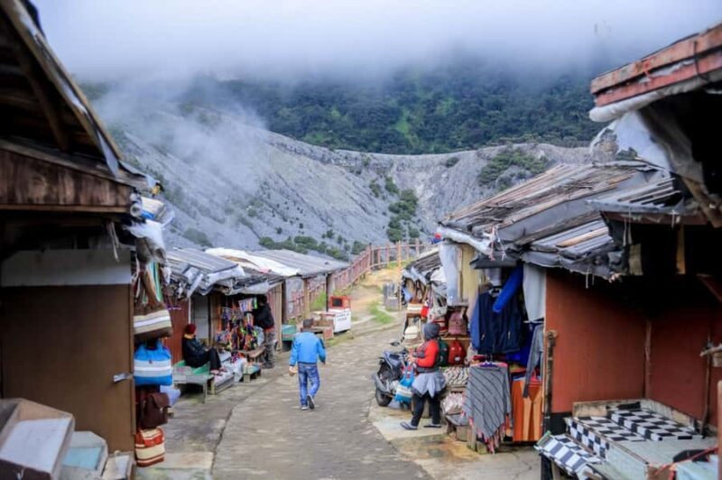 Jakarta: Bandung Volcano Day Tour - Final Thoughts: Is This Tour Right for You?