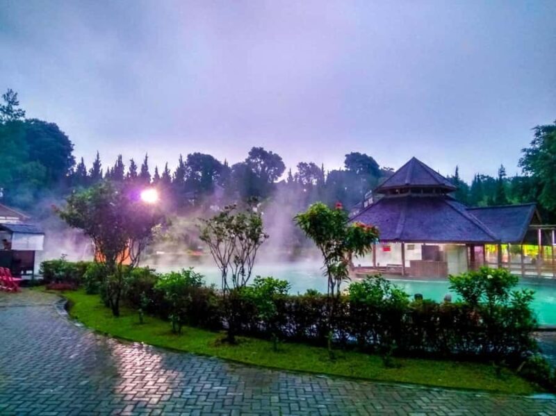 Jakarta: Bandung Volcano Day Tour - Frequently Asked Questions