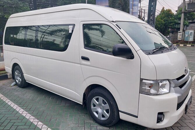 Jakarta Car Rental Full-day (8 Hours) - All Inclusive - A Closer Look at What to Expect