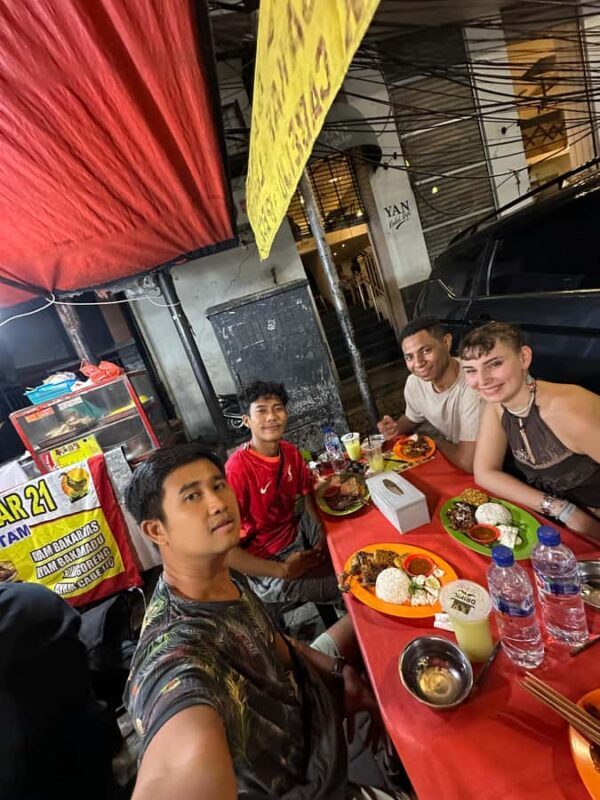 Jakarta Evening City Tour with Food Tasting - Who Will Love This Tour?