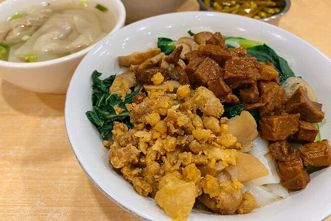 Jakarta Half Day Trip Bajaj Experience and Local Food Testing - Why This Tour Works