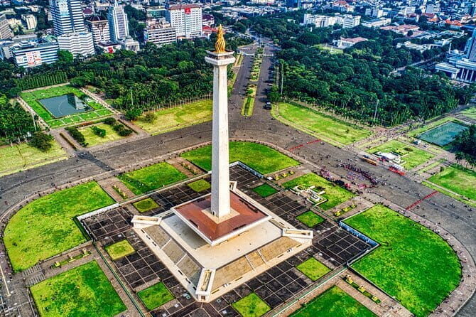 Jakarta Highlight Places with Multilingual Guide - Introduction: Why This Tour Stands Out