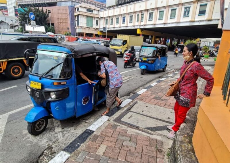 Jakarta: Highlights Capital City with Canal Boat Tour - Pricing and Value