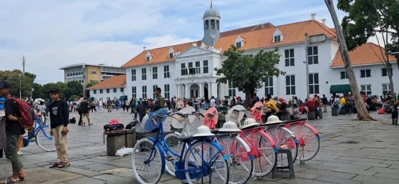 Jakarta: Private Car Charter with Professional Driver - Key Points