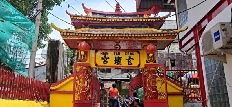 Jakarta: Private Car Charter with Professional Driver - Authentic Experiences and Reviewer Insights