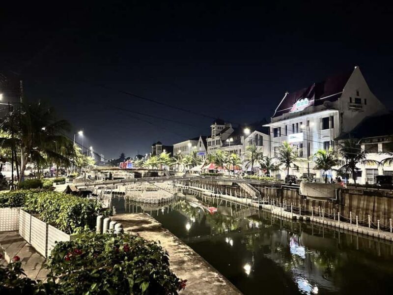 Jakarta: Private Guided Sightseeing & Street Food Night Tour - FAQ