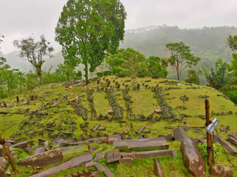 Jakarta Private Tour : Situs Gunung Padang - Key Points