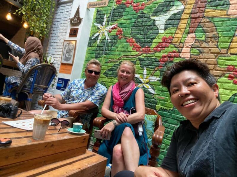 Jakarta: Private Walking Tour with a Local - Key Points