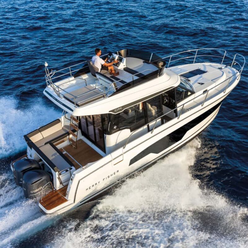 Jakarta: Private Yacht Trip to Sepa Island with Snorkeling - Key Points