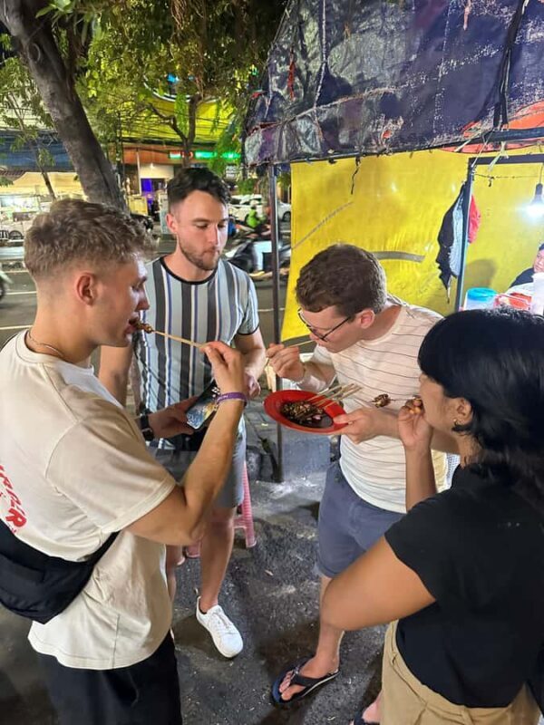 Jakarta: Street Food Tour with a Local Guide - Who Should Consider This Tour