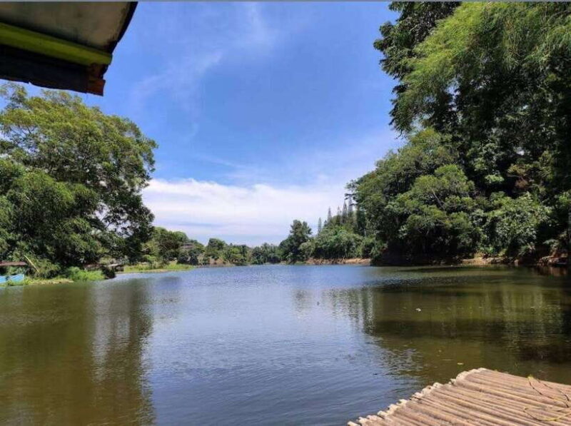 Jakarta to Bogor: Luhur Waterfall and Lake Lido Day Trip - Who Should Consider This Tour?