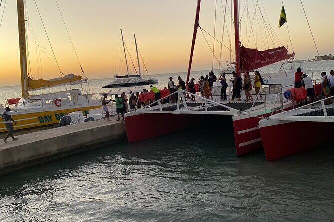 Jamaica Beach Day - Key Points