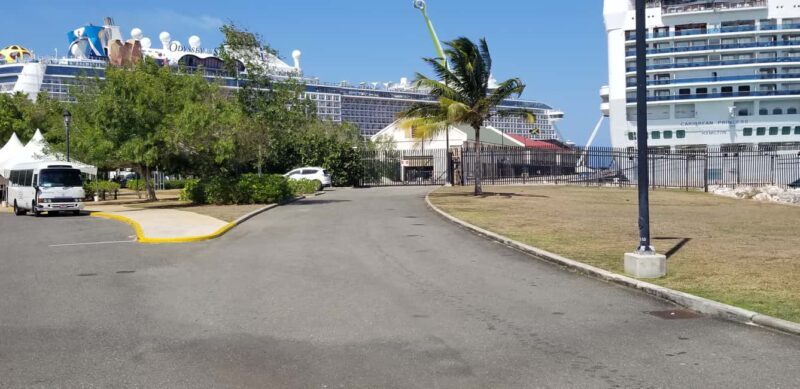 Jamaica's Dunn's River Falls & River Tubing Tour - Key Points