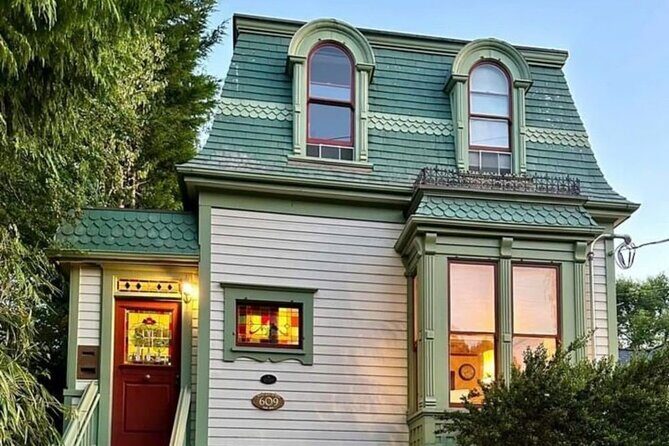 James Bay Heritage House Tour - Who Will Love This Tour?