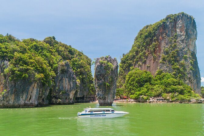 James Bond Island by Speedboat and Canoe at Hong Island - Starting Point & First Impressions