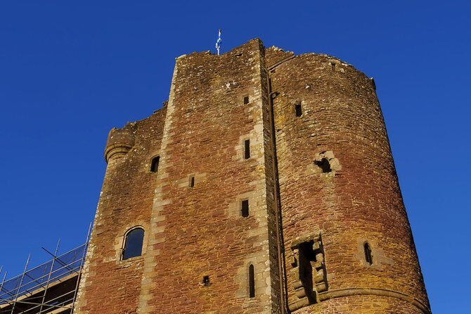 Jamie Fraser Outlander tour to Lallybroch tours Edinburgh - Authenticity and Insights from Reviews