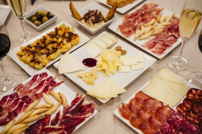 Jamón, Cheese and Wine Experience near Sagrada Familia - FAQ