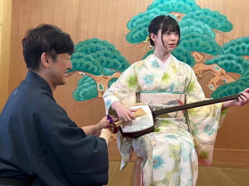 Japan: Shamisen Lesson with Kimono and Matcha Tea - Key Points