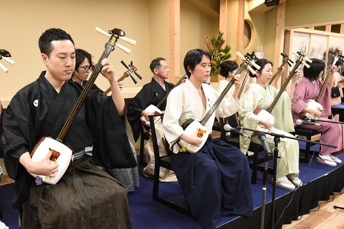Japanaese tradtional Tsugaru Shamisen music lesson in Tokyo - The Performance and Instruction