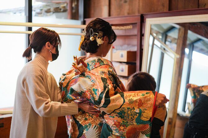 Japanese Bridal Photography Experience in historic Uchiko - The Impact and Community Support