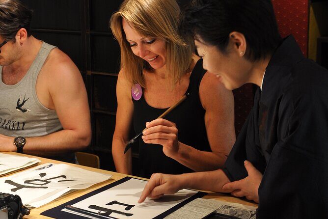 Japanese Calligraphy in a Kyoto Machiya - Who Will Love This Tour?