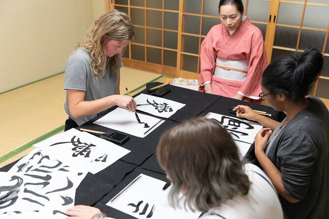 Japanese Calligraphy Workshop | Create Art & Enjoy Matcha - An In-Depth Look at the Calligraphy Experience