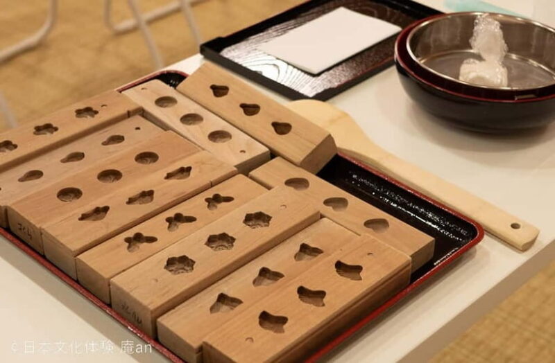 Japanese dried-type Sweets (Ohigashi) making - What to Expect When You Sign Up