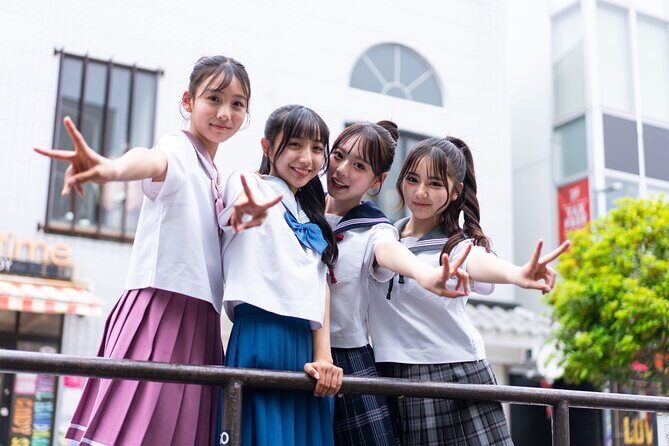 Japanese High School Girl Uniform Rental Near Tokyo Disneyland - Key Points
