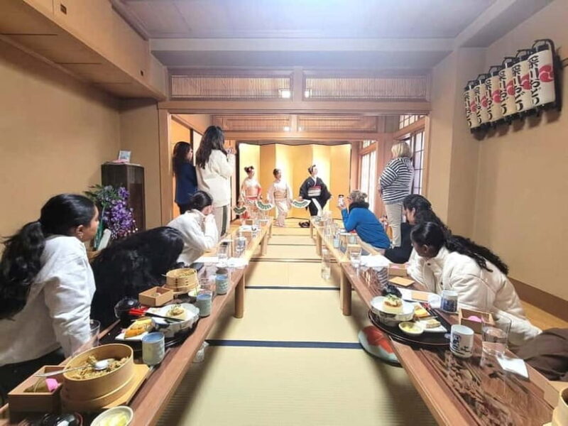 Japanese Traditional Entertainment Experience in Tokyo - Practical Details and Tips