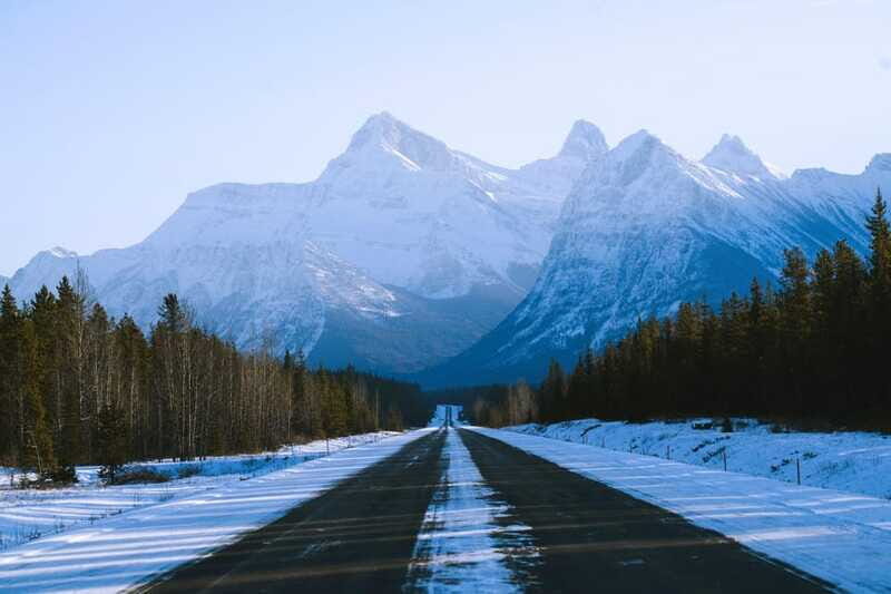 Jasper: Day Tour to Jasper's Lakes & Banff Canyon - The Experience: Pros and Cons