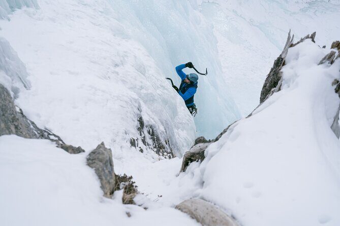 Jasper Ice Climbing Experience - An Authentic Wilderness Adventure in Jasper