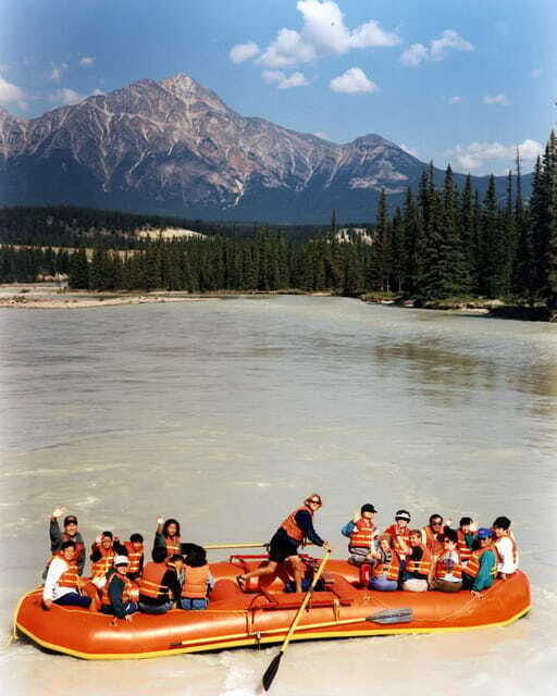 Jasper: Jasper National Park Easy 2-Hour Rafting Trip - Duration & Timing