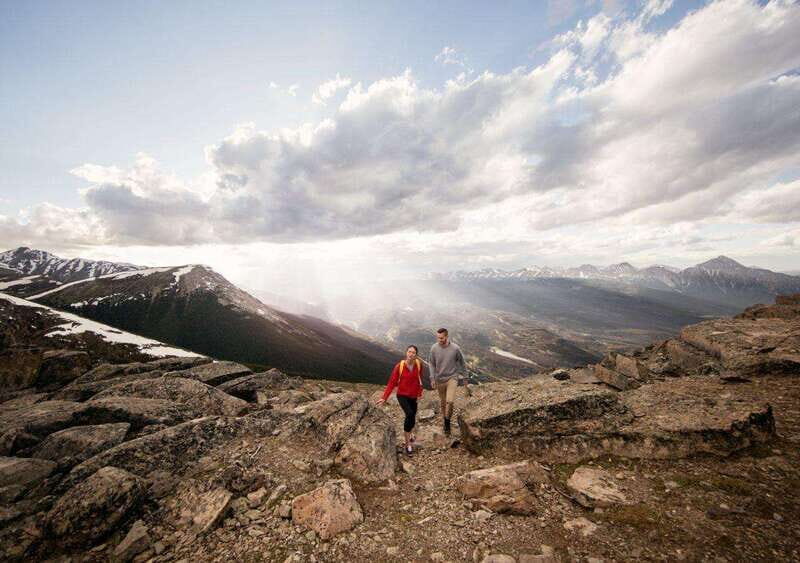 Jasper SkyTram Roundtrip Flight Ticket - The Ride: What It All Looks Like