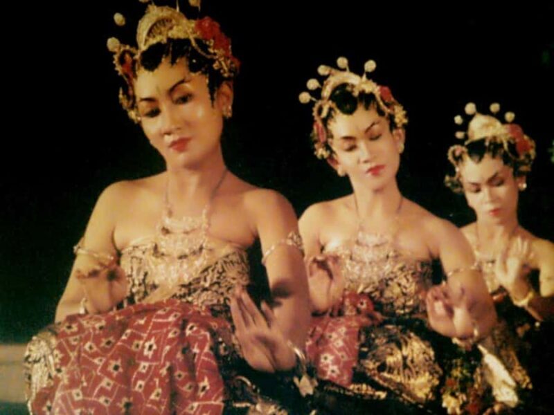 Javanese Dance Workshop with Kraton Palace Dancer - The Learning Experience: Step by Step